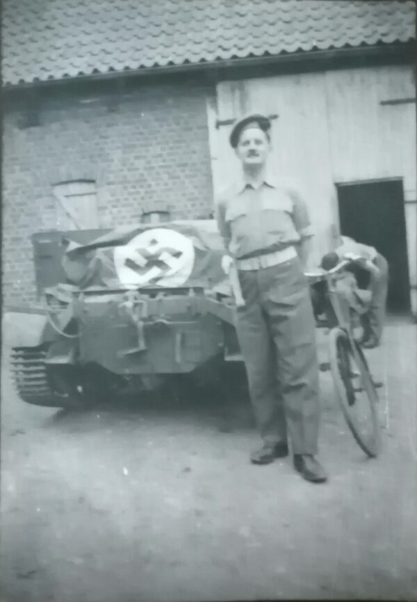 Captain Arthur Neave and the Bergen-Belsen Trials - theblackwatch.co.uk